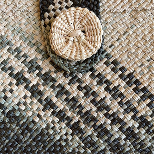 Chocolate Beauty – Claudia Botero